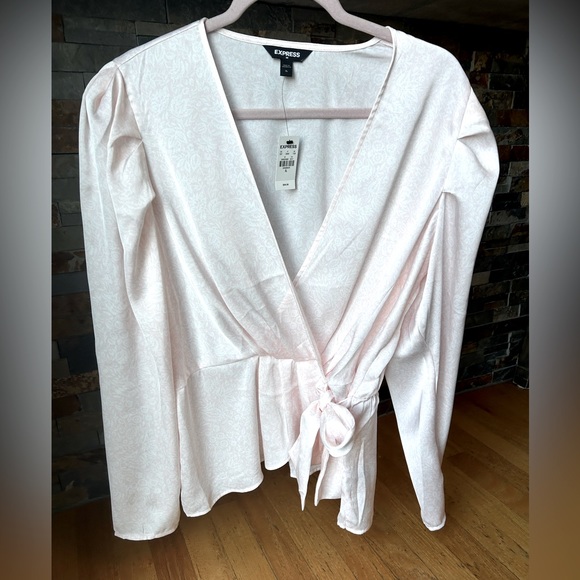 Express | Tops | Nwt Xl Express Wrap Top | Poshmark